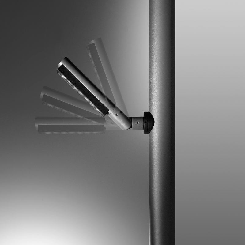 Pivot, the multi-adjustable spotlight